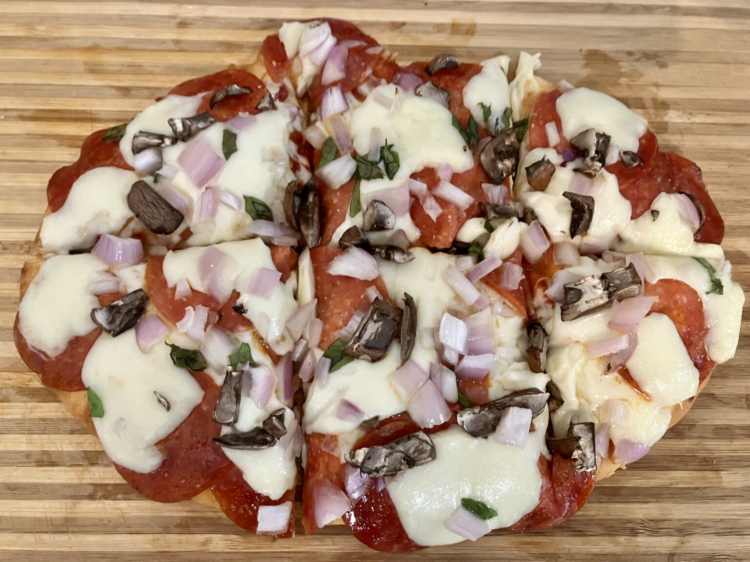 Pepperoni Flatbread - It's Everything Delicious