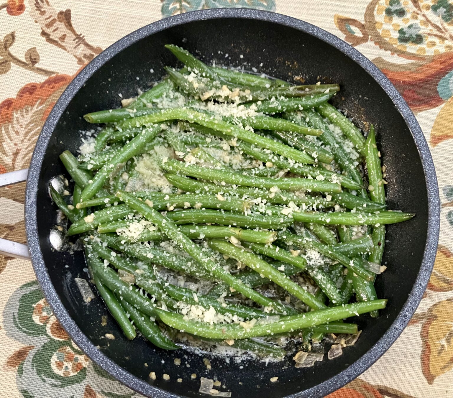 Sautéed Haricot Verts - It's Everything Delicious